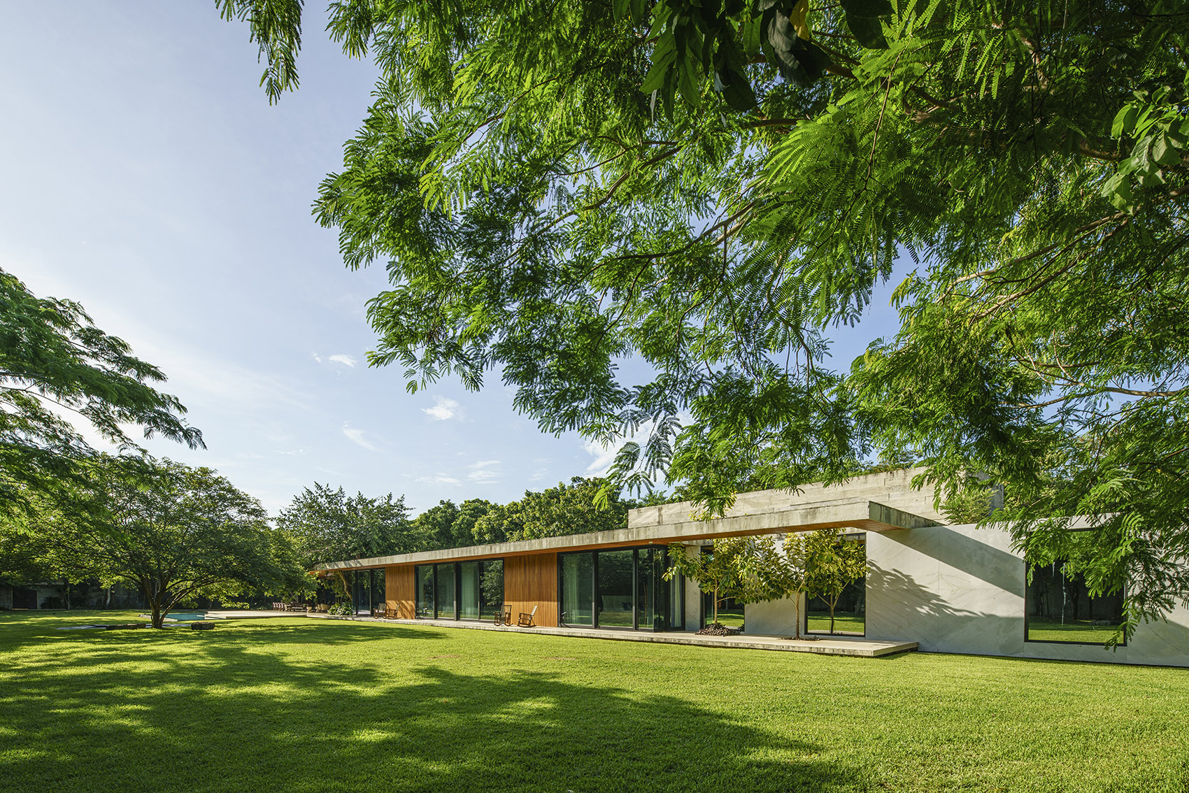 Akúun House by Arkham Projects - 谷德设计网