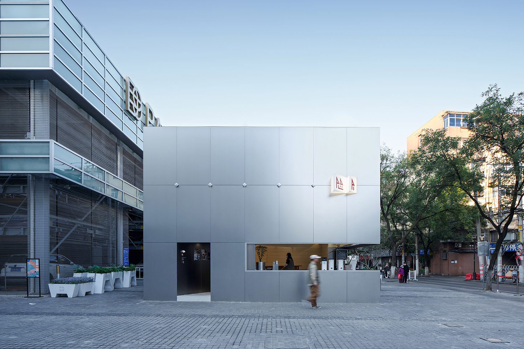 Inch Coffee, China by Yue-Design Space Design Studio - 谷德设计网