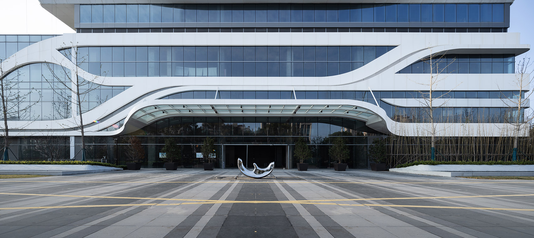 Days Inn Haimen, China by RUF Architects - 谷德设计网