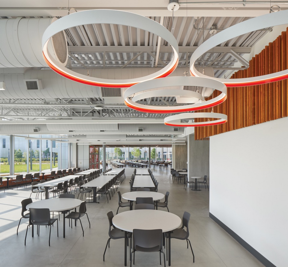 Newnham Campus Food Hall Seneca College by Taylor Smyth Architects - 谷德设计网