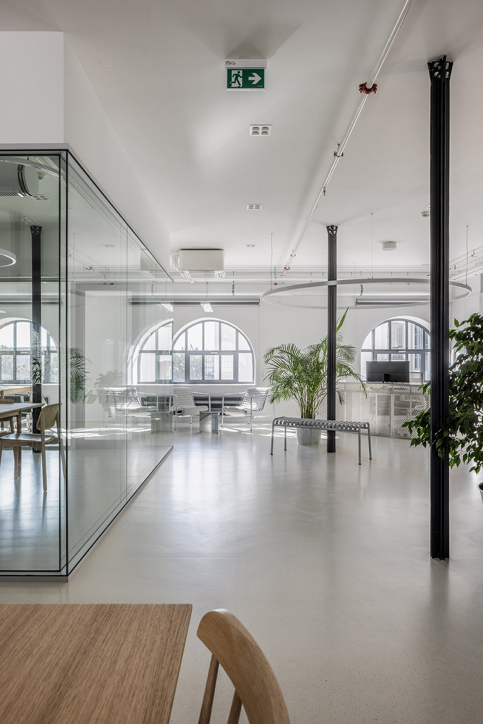 SLC Offices by Kuklica—Smerek - 谷德设计网