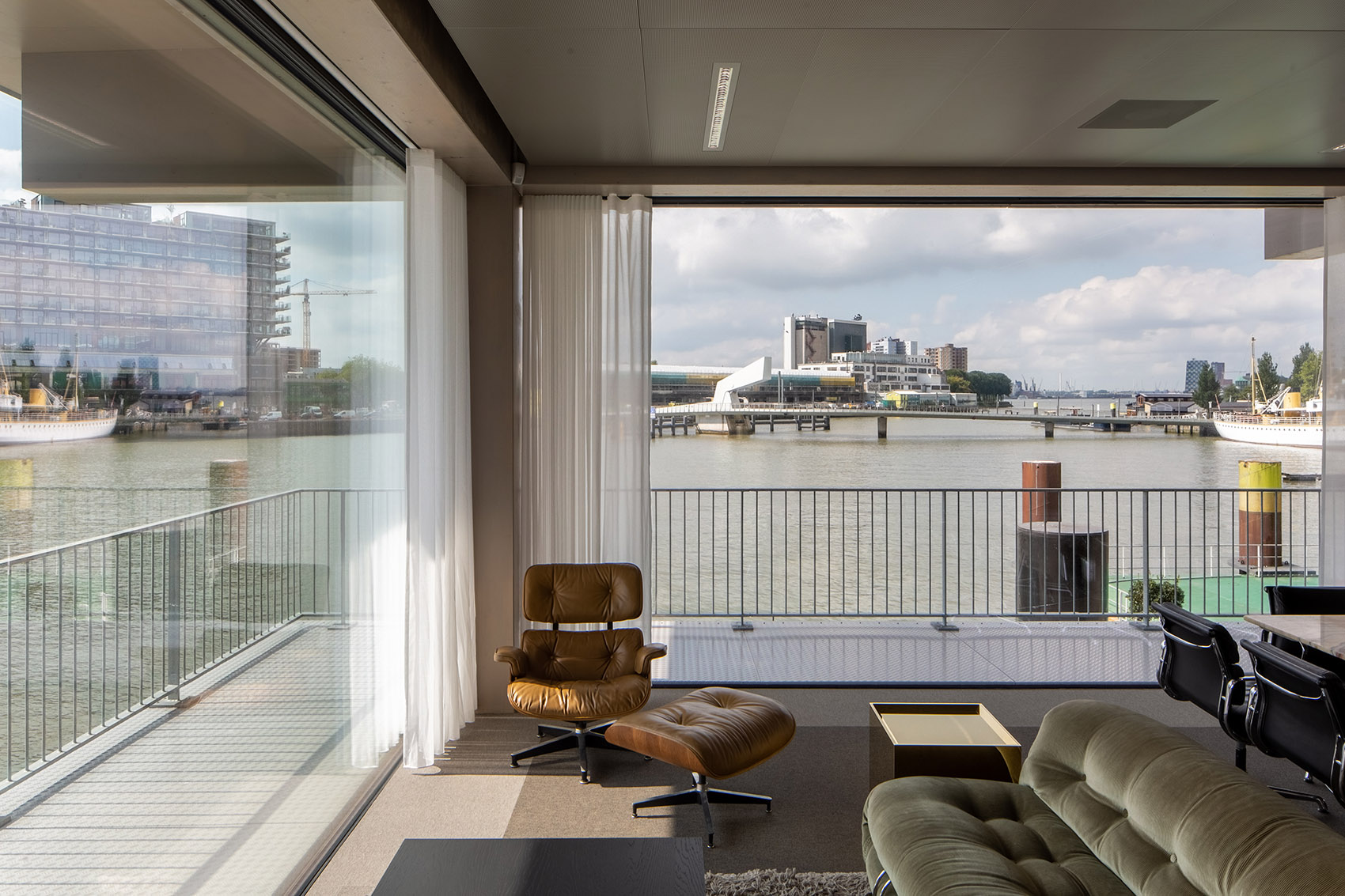 Floating Office Rotterdam (FOR) by Powerhouse Company - 谷德设计网
