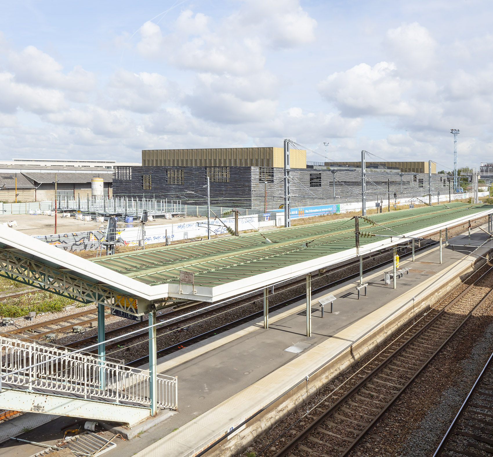 SNCF Rail Operating Center in Pantin by SCAPE - 谷德设计网