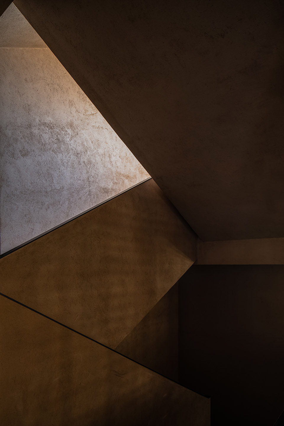 FLOWING LIGHT & SHADOW by Fuzhou Lingzhu Design Decoration Co., Ltd ...