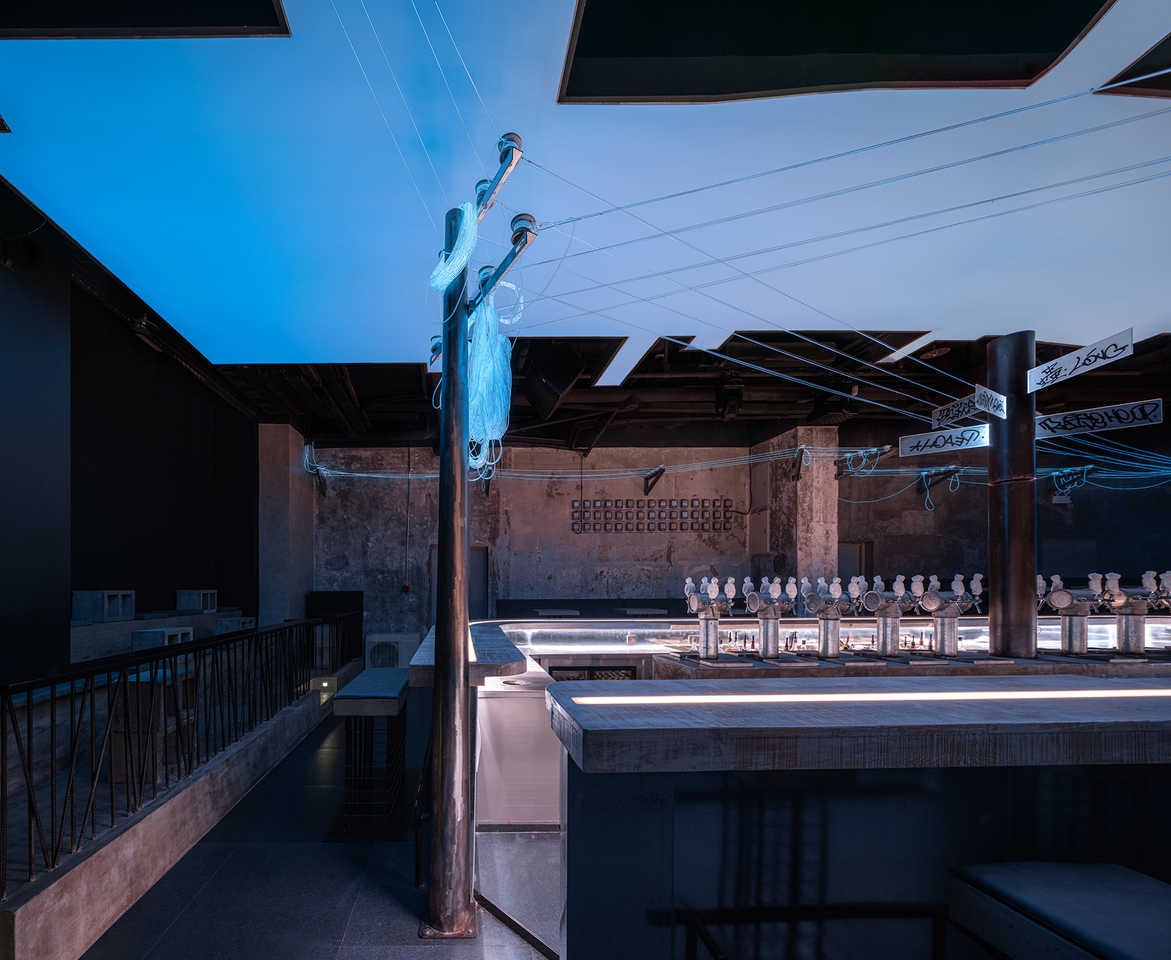 Long Bar, China by Unum Studio - 谷德设计网