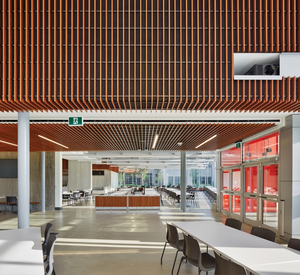 Newnham Campus Food Hall Seneca College by Taylor Smyth Architects - 谷德设计网