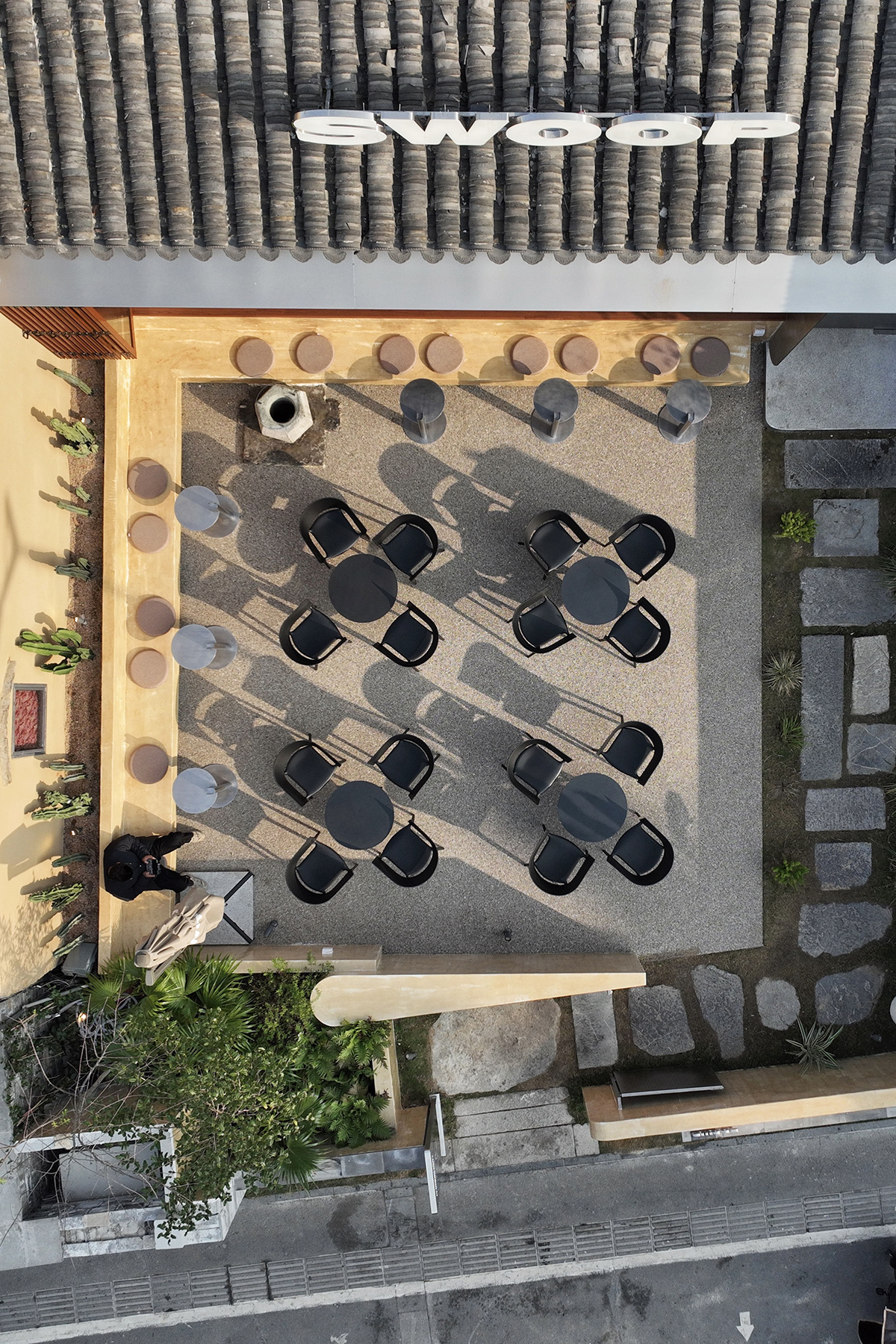 SWOOP Coffee and Taixi Restaurant, China by Hangzhou Guantang Interior ...