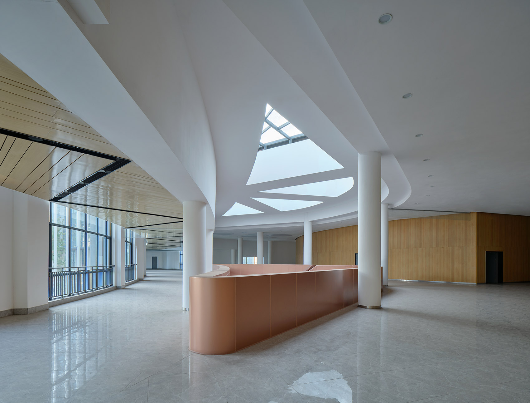 Chengdu Institute of Sichuan Internatioanl Studies University (Yibin ...