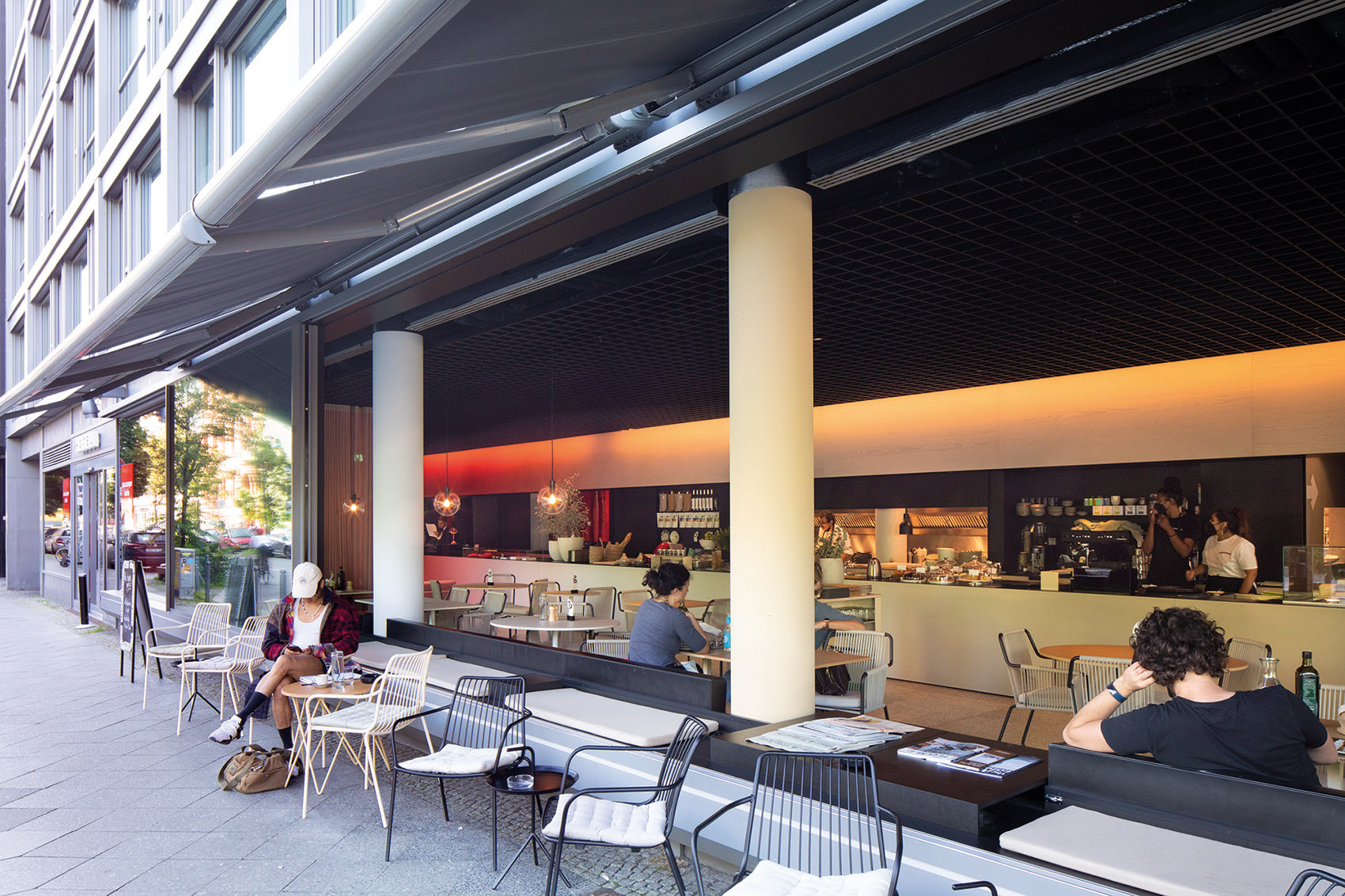 Café Camaleon by GRAS Reynés Arquitectos + MVRDV + Laura V. Rave - 谷德设计网