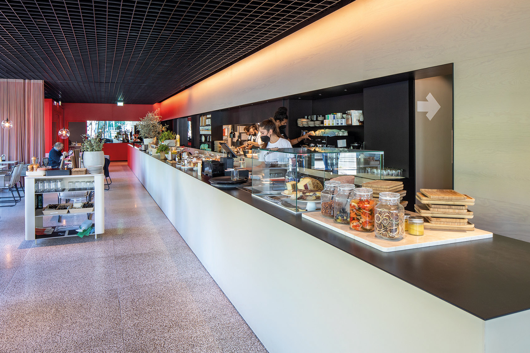 Café Camaleon by GRAS Reynés Arquitectos + MVRDV + Laura V. Rave - 谷德设计网