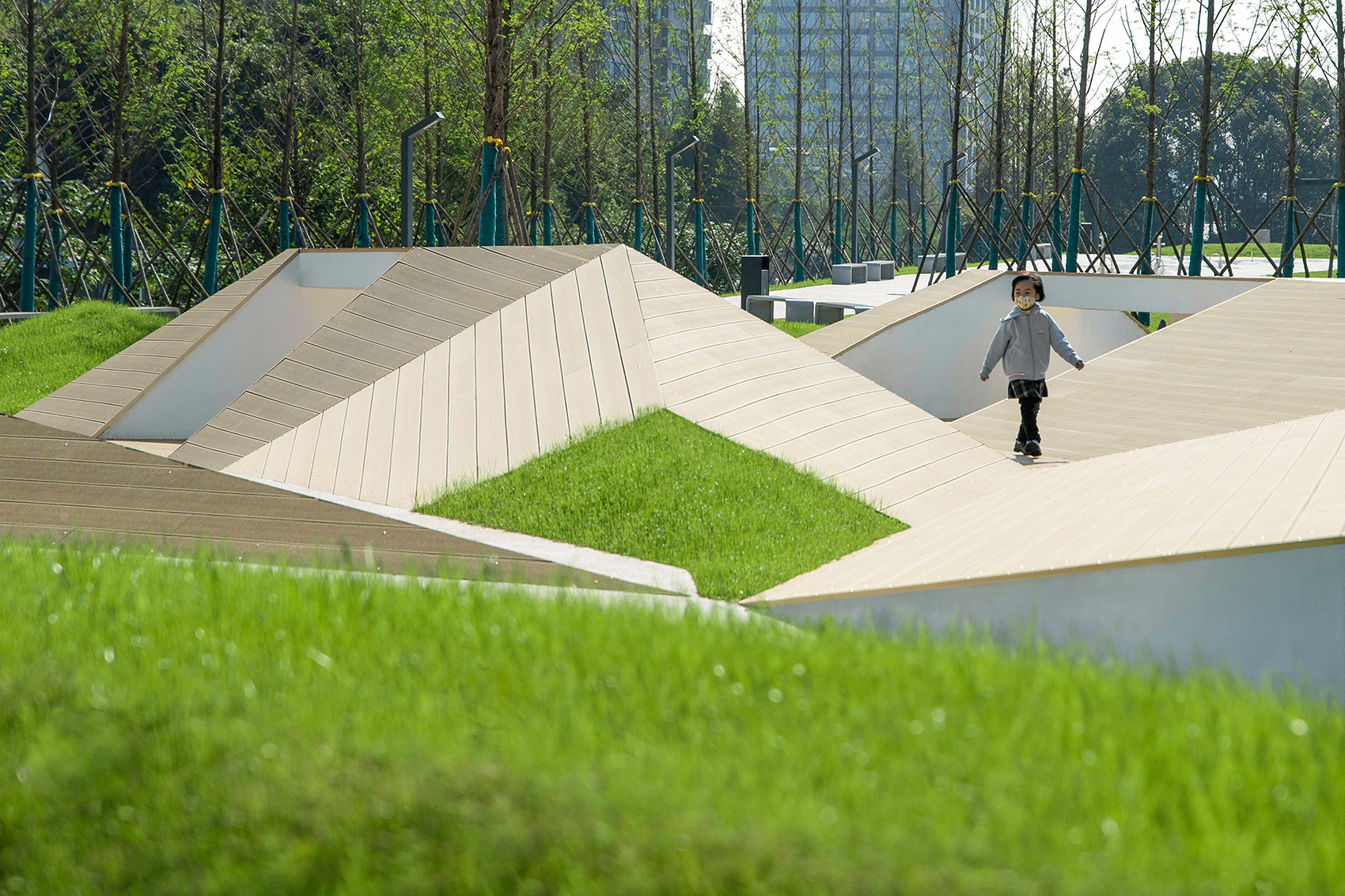 Shaoxing Mini Supernova Community Park, China by HID - 谷德设计网