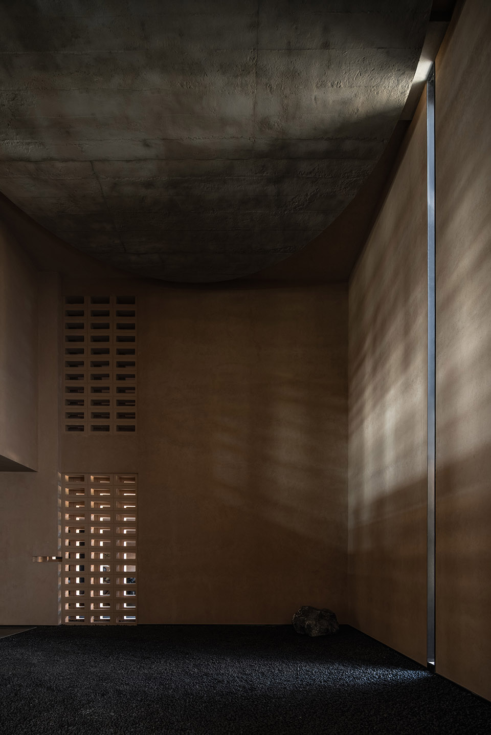 FLOWING LIGHT & SHADOW by Fuzhou Lingzhu Design Decoration Co., Ltd ...