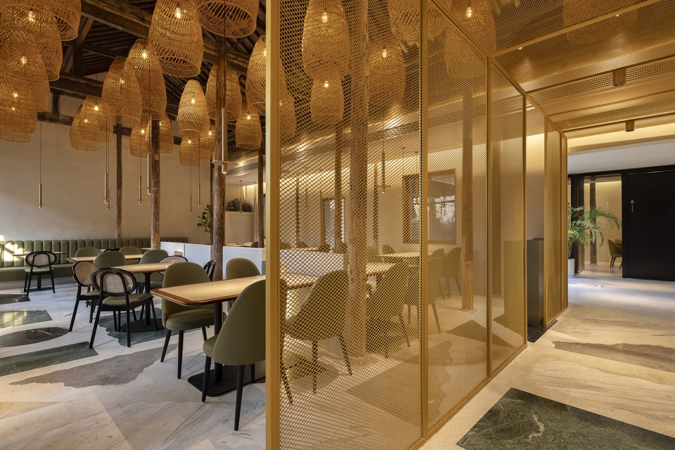 SWOOP Coffee and Taixi Restaurant, China by Hangzhou Guantang Interior ...