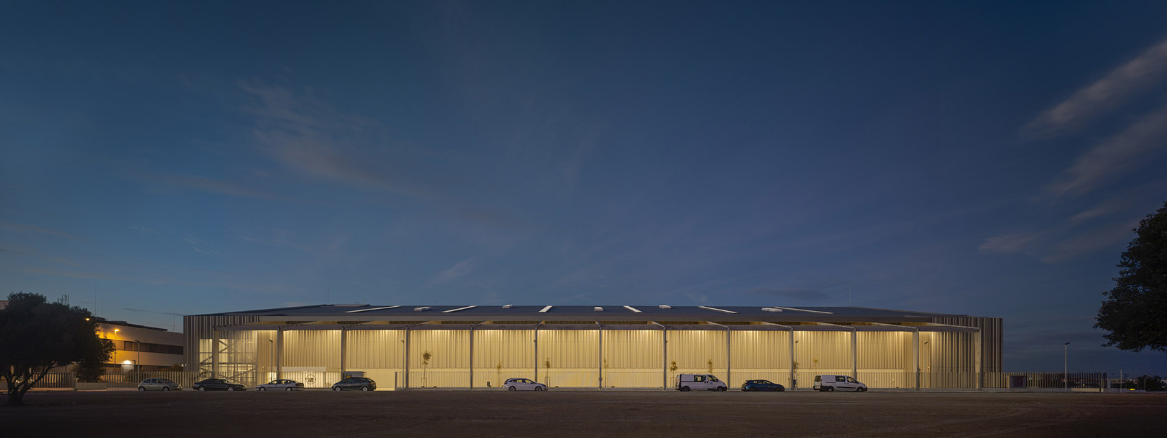 Private Terminal at Manises Airport by ERRE arquitectura - 谷德设计网