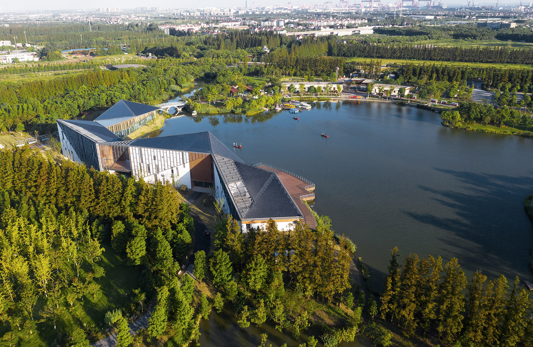 Changxing Island Country Park Visitor Center, China by Micron ...