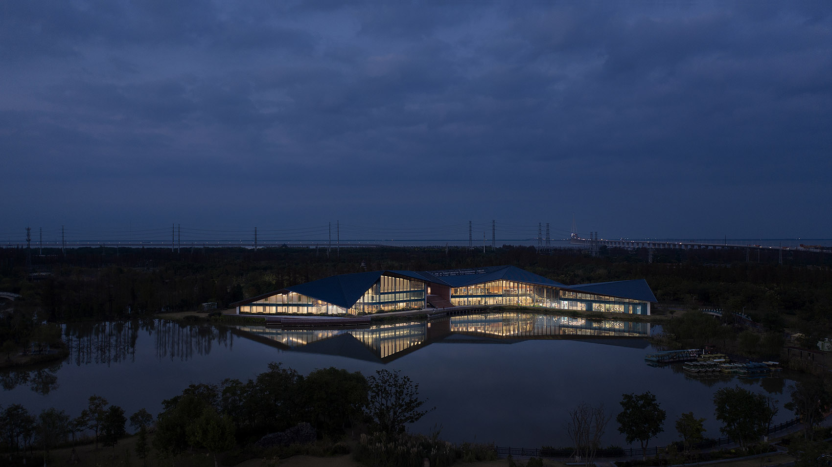 Changxing Island Country Park Visitor Center, China by Micron ...