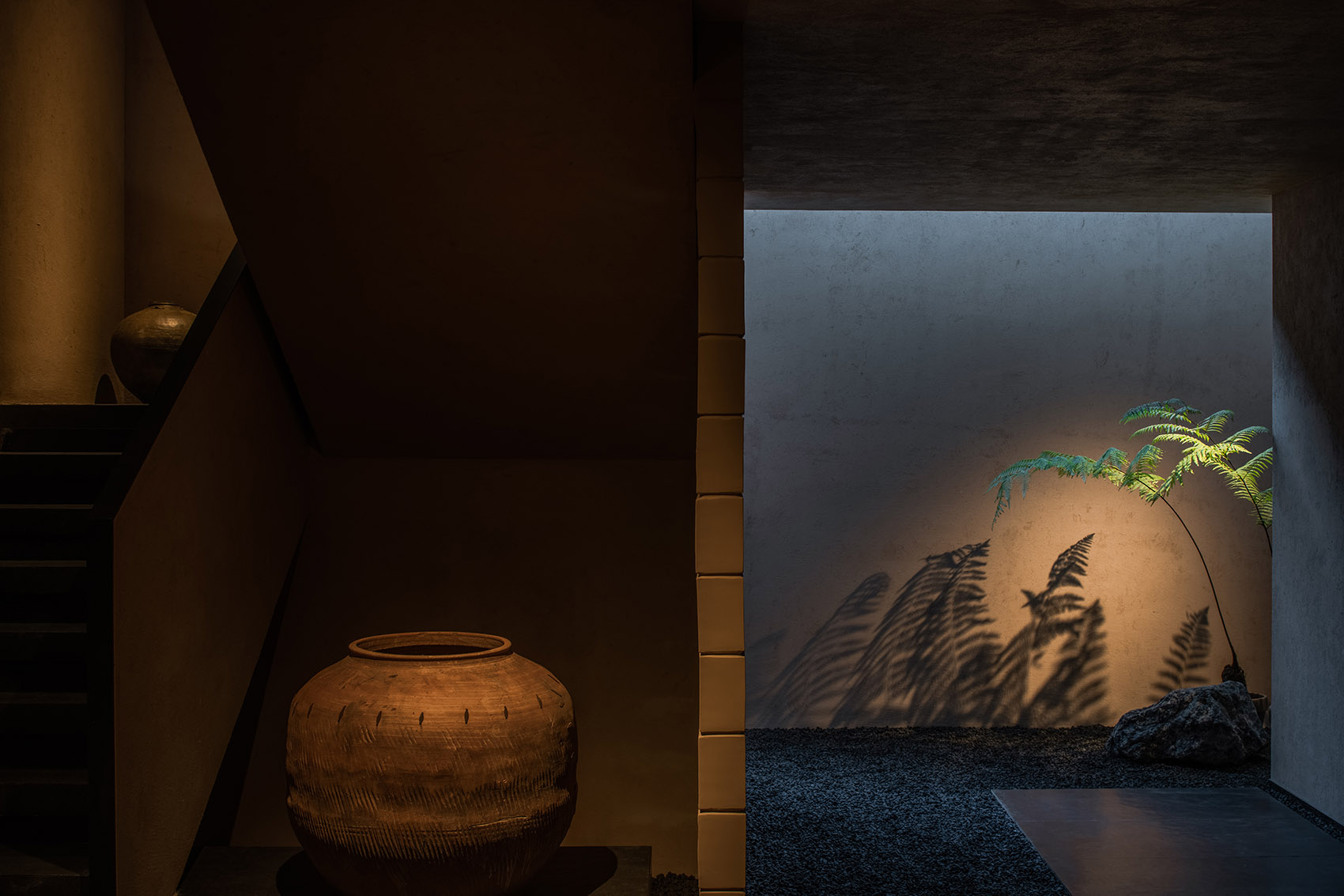 FLOWING LIGHT & SHADOW by Fuzhou Lingzhu Design Decoration Co., Ltd ...