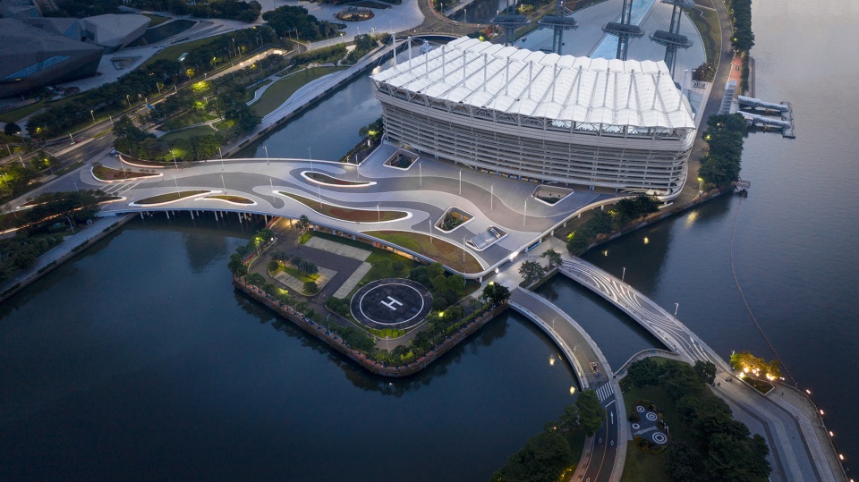 Haixin Bridge North Bank landscape upgrade project, Guangzhou, China by ...