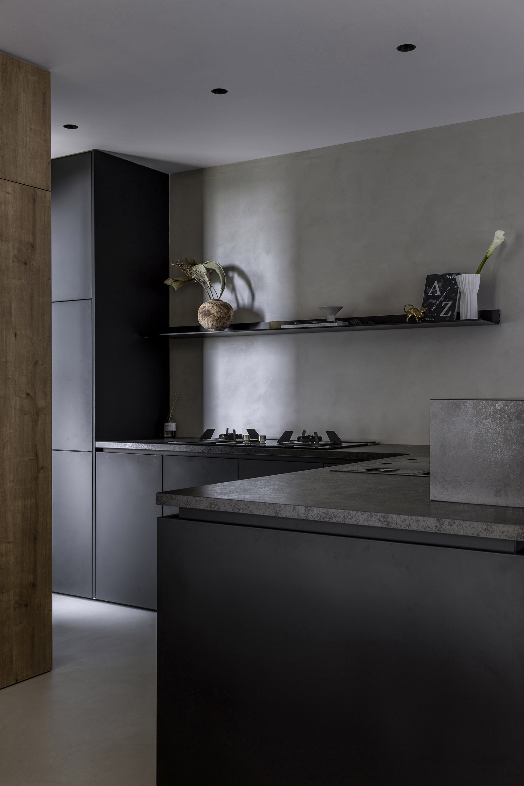 Light and Shadow in Overlapping Space, Shenzhen by KINJO DESIGN - 谷德设计网