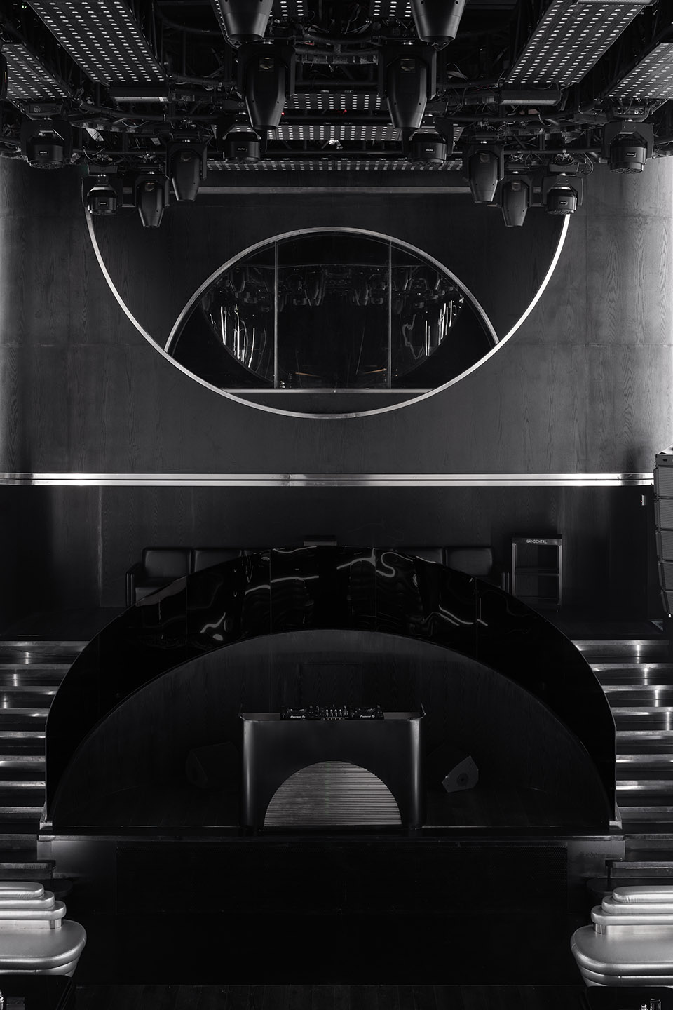 GRNDCNTRL Night Club, Shanghai, China by PIG DESIGN - 谷德设计网