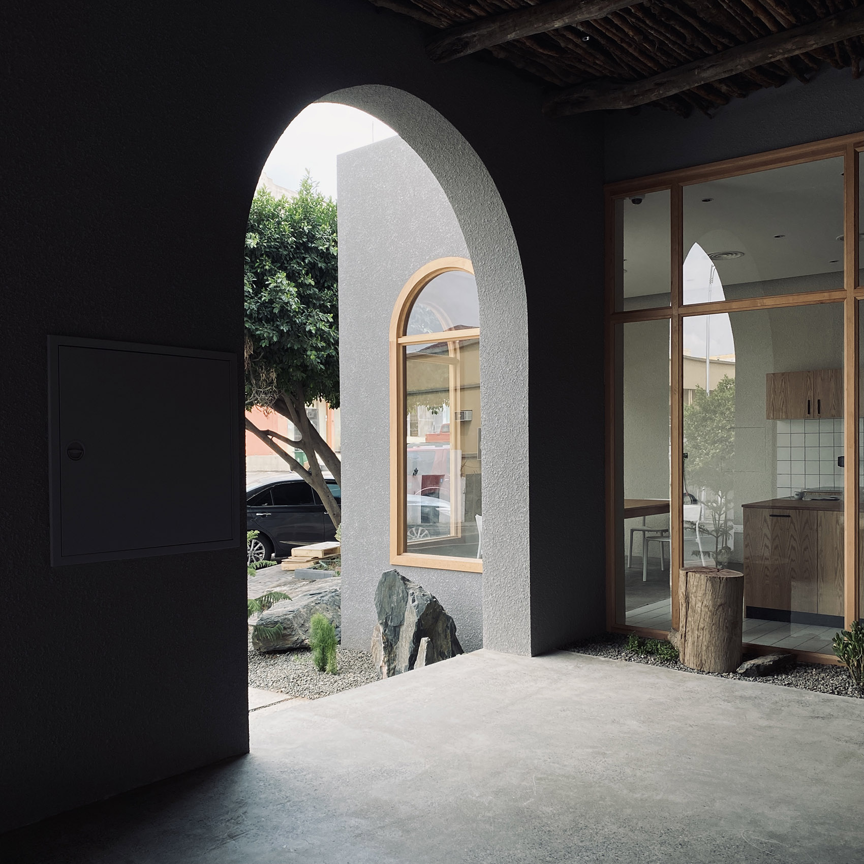 Camel Step Coffee Roasters Shop by Faris Alosaimi - 谷德设计网