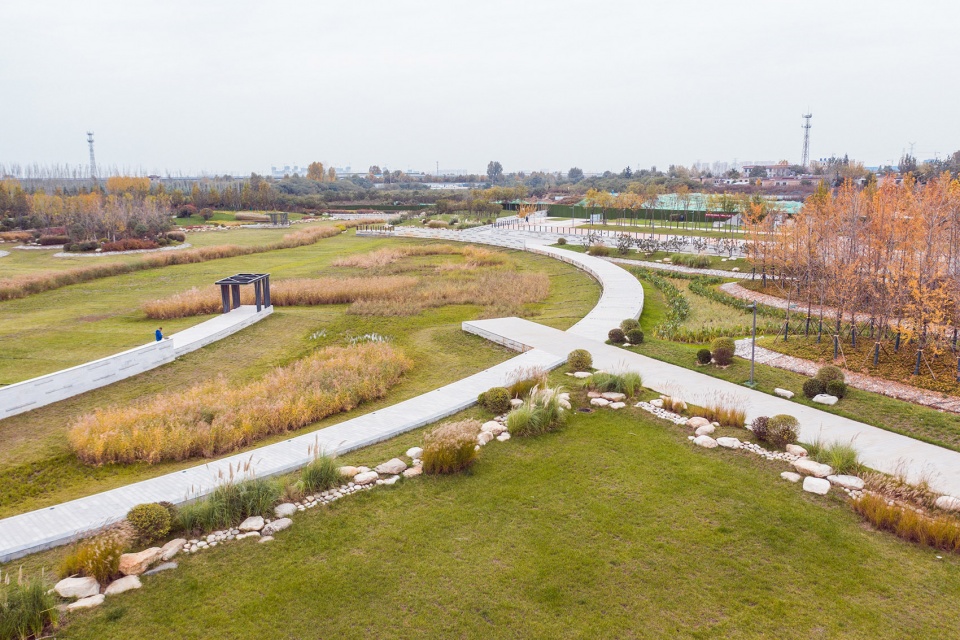 Ecological Wetland Sports Health Park of Sha River Corridor in Xixian ...
