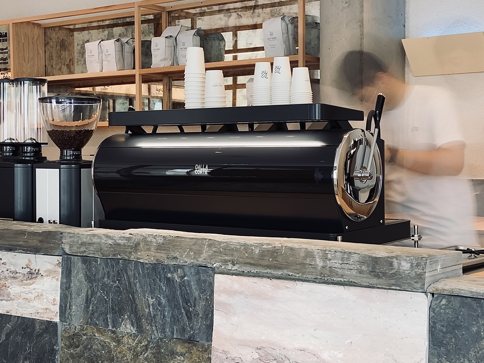 Camel Step Coffee Roasters Shop by Faris Alosaimi - 谷德设计网