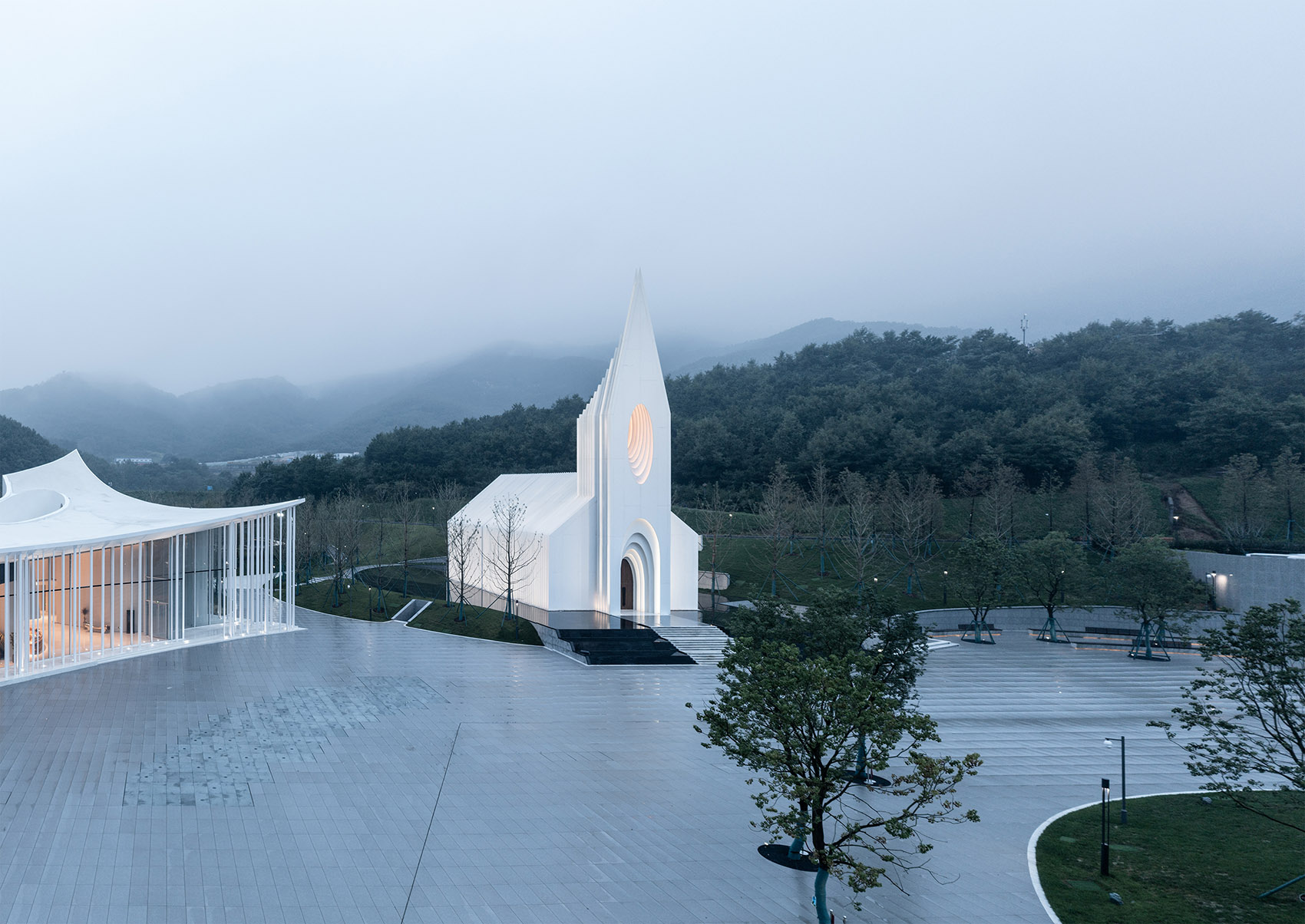 Chamber church, China by BUZZ/Büro Ziyu Zhuang - 谷德设计网