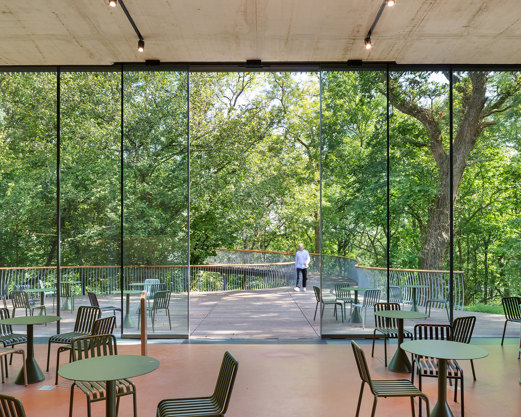 Gardening Museum by Stonewood Design - 谷德设计网