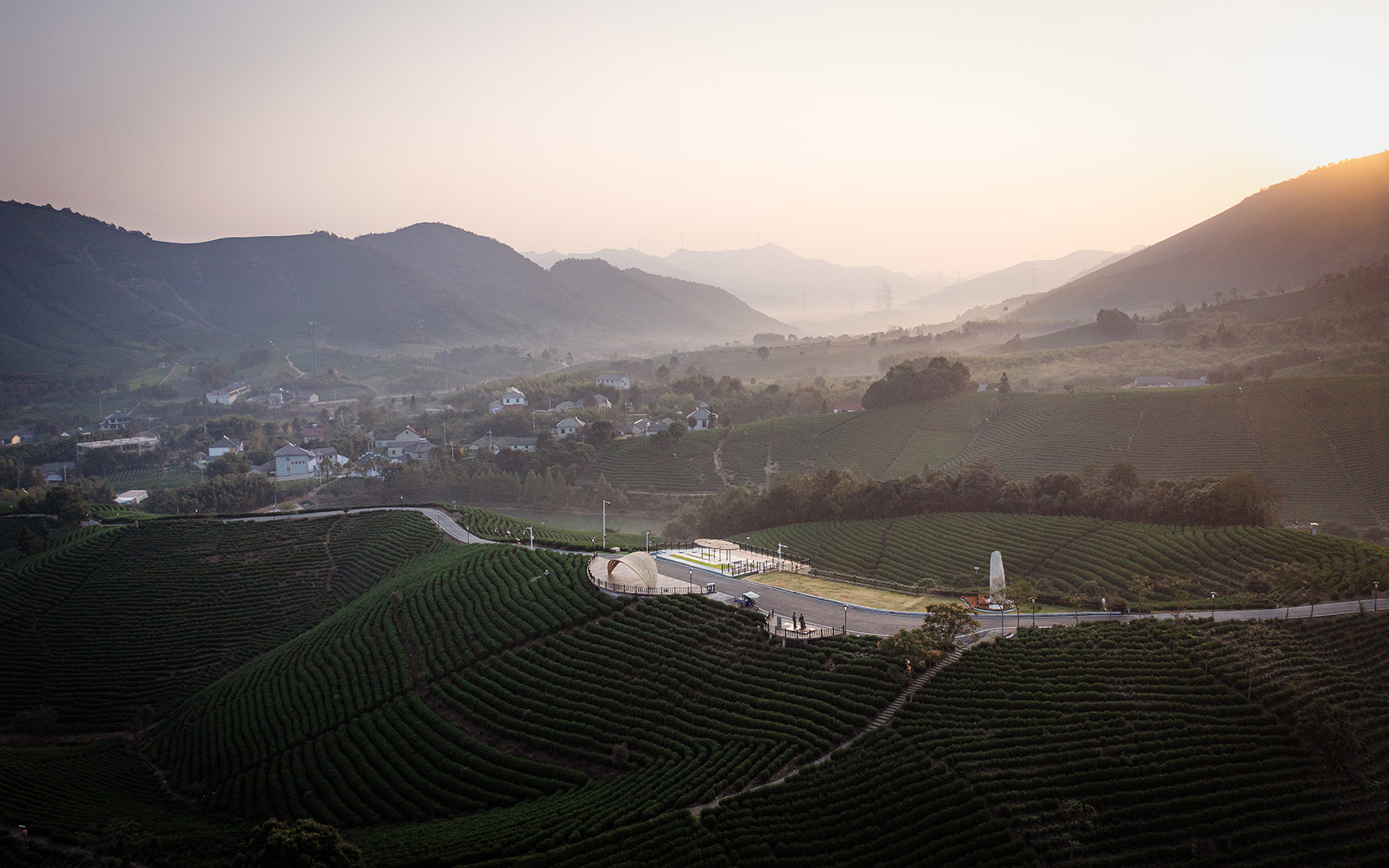 Anji Sight-viewing Platform and Tea House, China by HATCH Architects ...