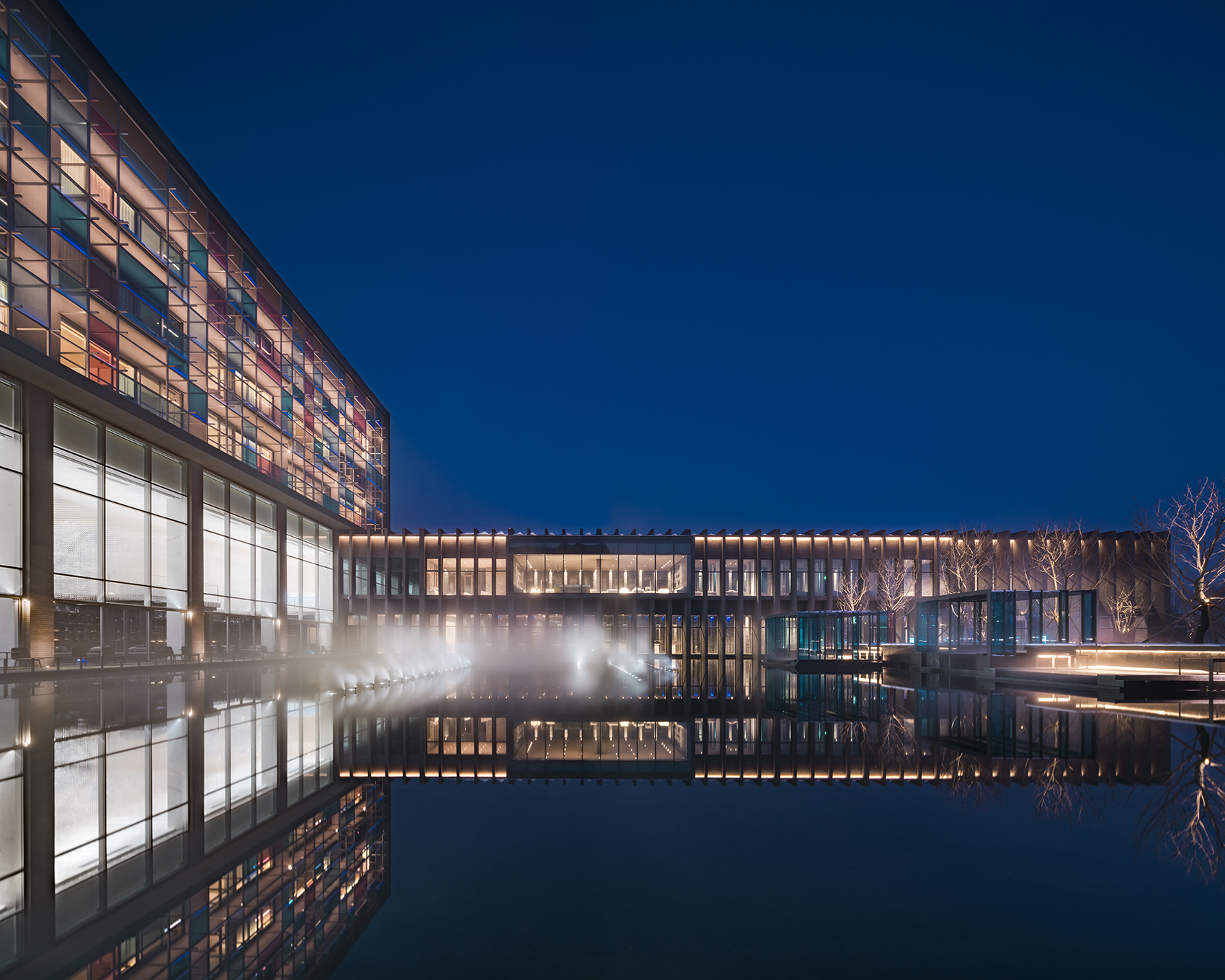 Mist Hot-spring Hotel, China by Department of Architecture - 谷德设计网