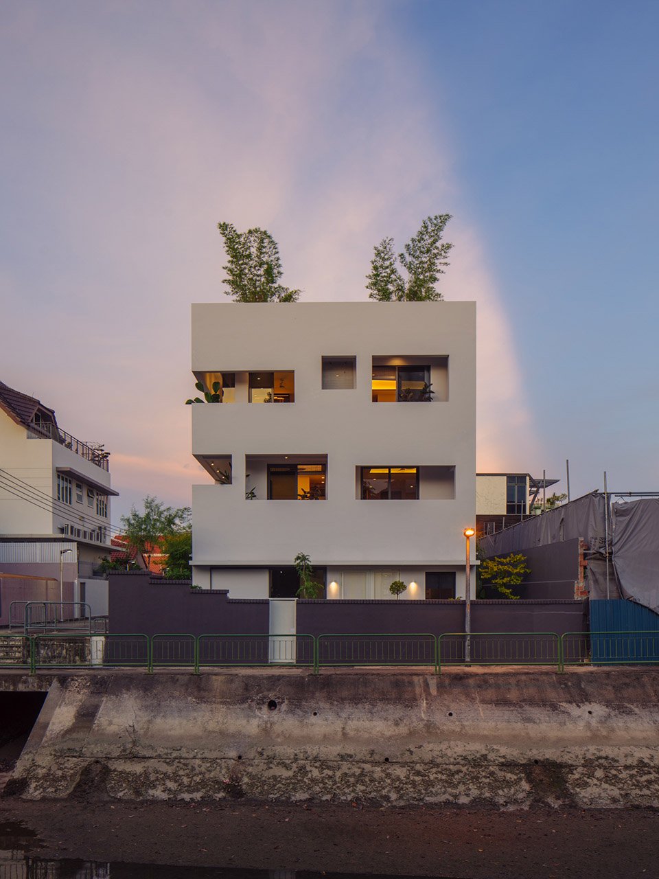 Envelope House by ASOLIDPLAN - 谷德设计网