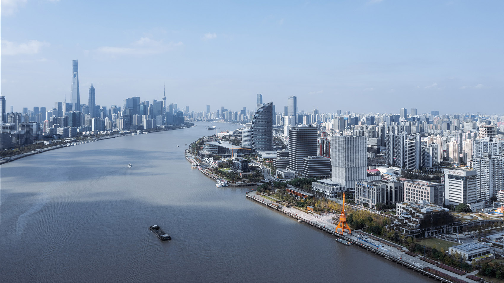 Shanghai China Enterprise Riverside Wisdom Plaza by HPP Architects - 谷德设计网