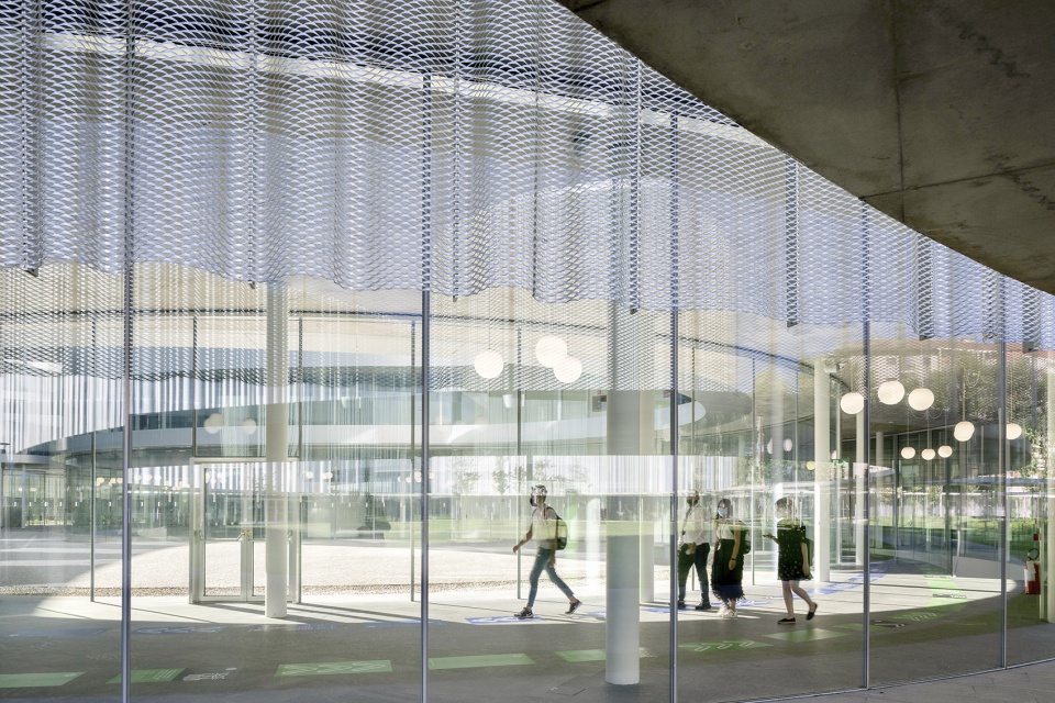 New Urban Campus for the Bocconi University by SANAA - 谷德设计网