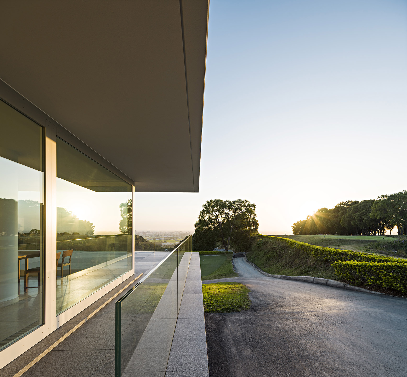 CHIA CHING HOUSE – Taifong Golf Club, Taiwan by Álvaro Siza + Carlos ...