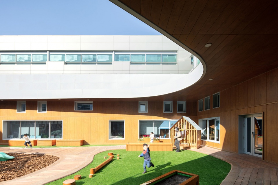 International School of Beijing Expansion and Renovation, China by ...