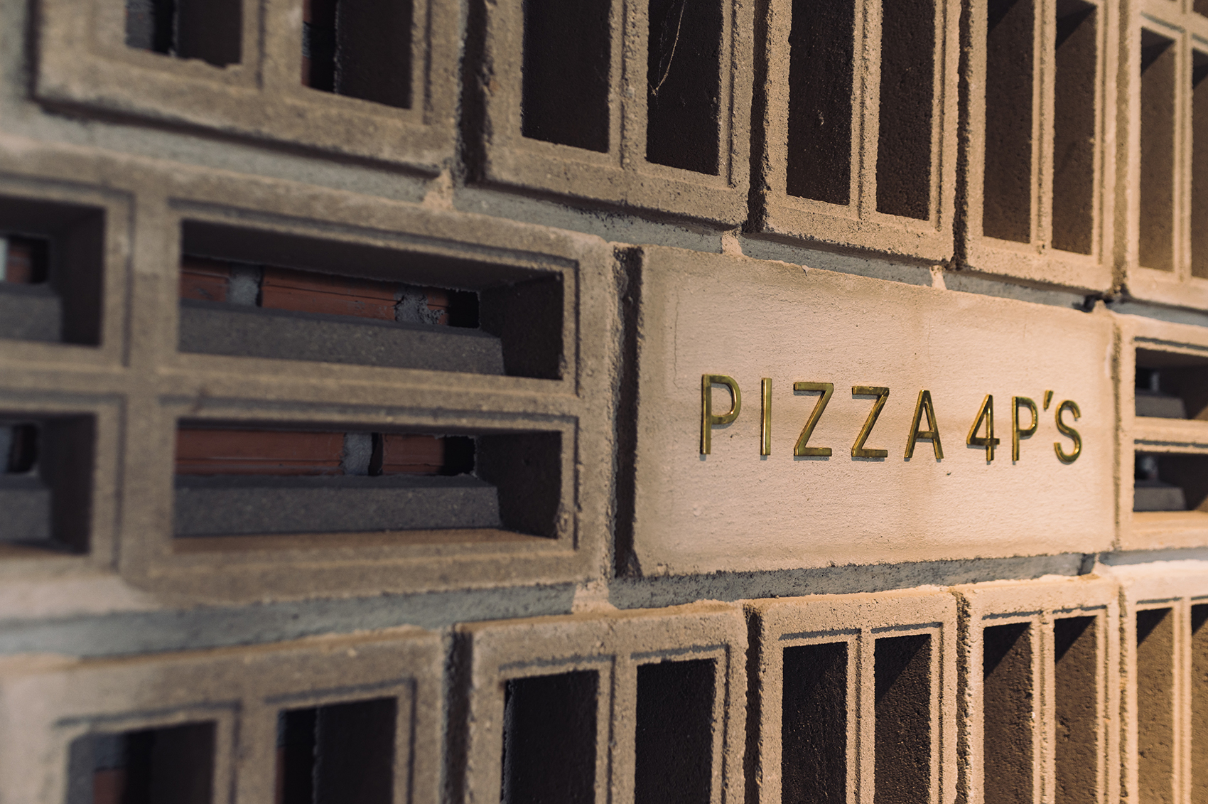 Pizza 4P’s by Red Design - 谷德设计网