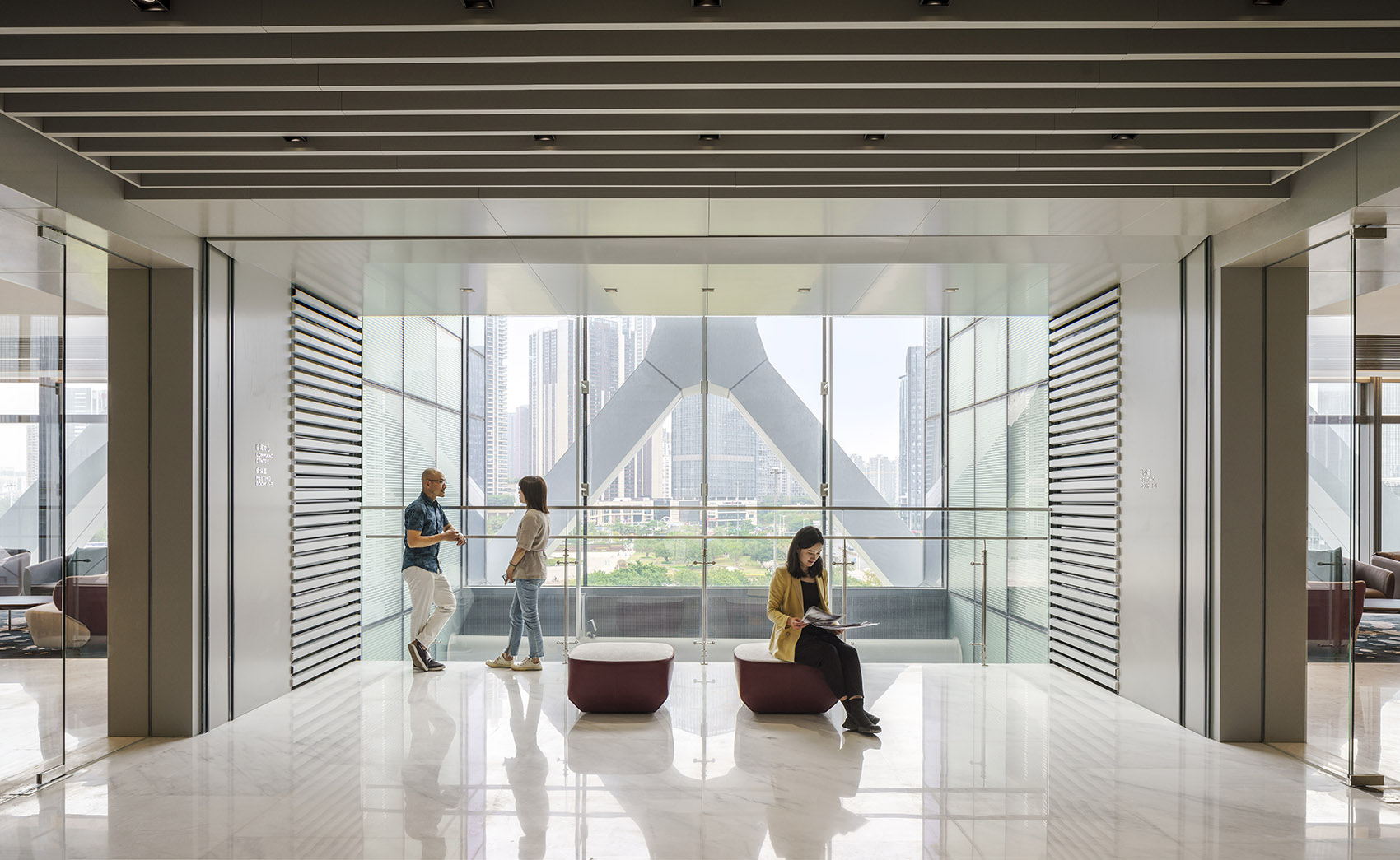 Shenzhen Rural Commercial Bank Headquarters, China by SOM - 谷德设计网