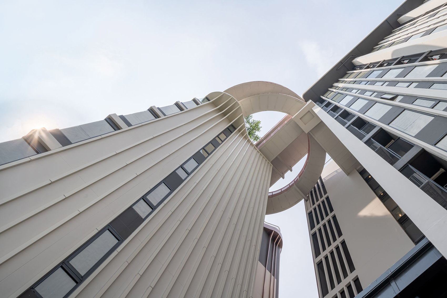 The BASE SAPHANMAI by Openbox Architects and Openbox Group - 谷德设计网