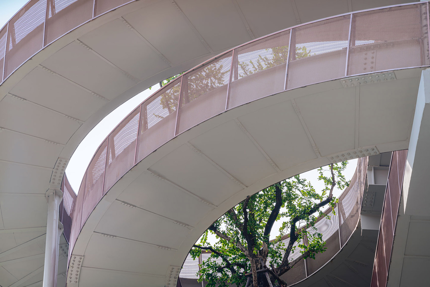 The BASE SAPHANMAI by Openbox Architects and Openbox Group - 谷德设计网