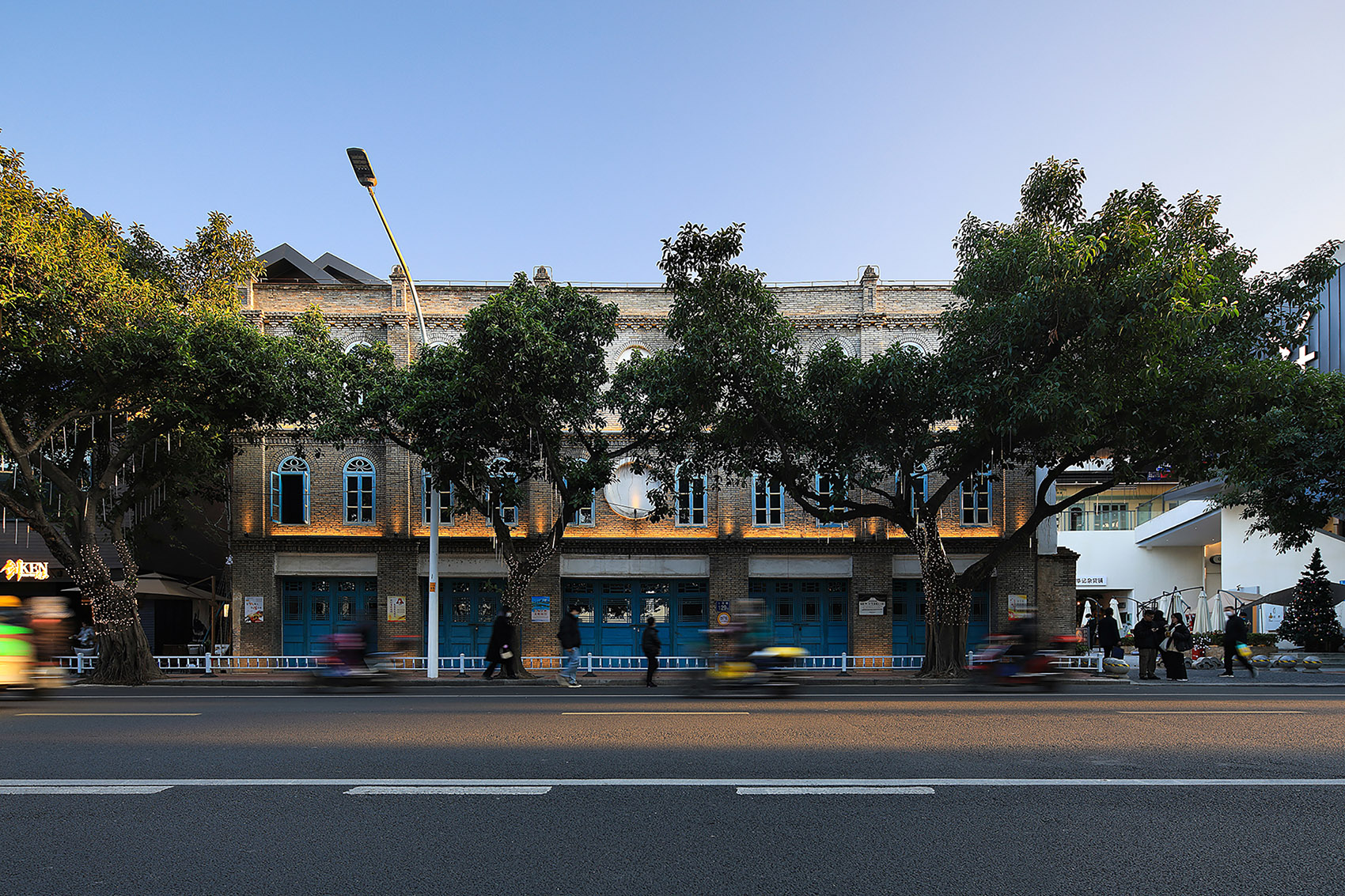 Yantai Mountain Commercial Streetscape Design by Fun Connection - 谷德设计网