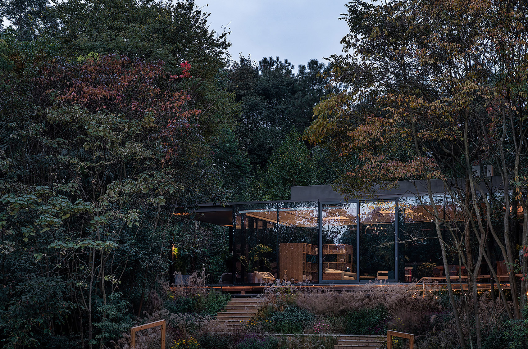 Chengdu Dujiangyan Forget me, not farm: Valley Restaurant and “Leisure ...