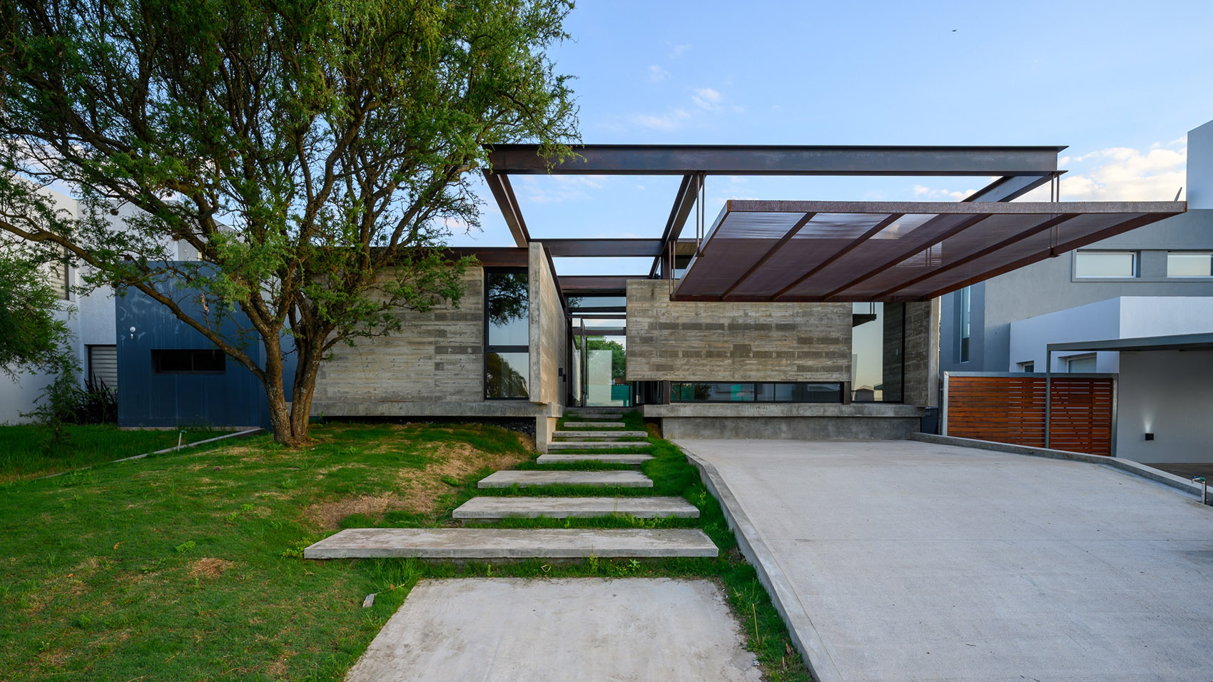 Raw Housing by Iase Arquitectos - 谷德设计网