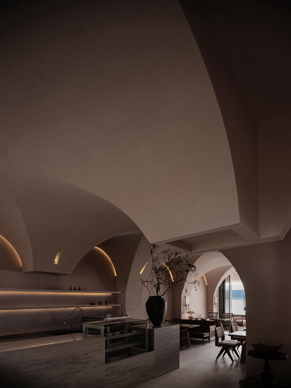 The Tree & Villa by the Erhai Lake, China by Fusion Design - 谷德设计网