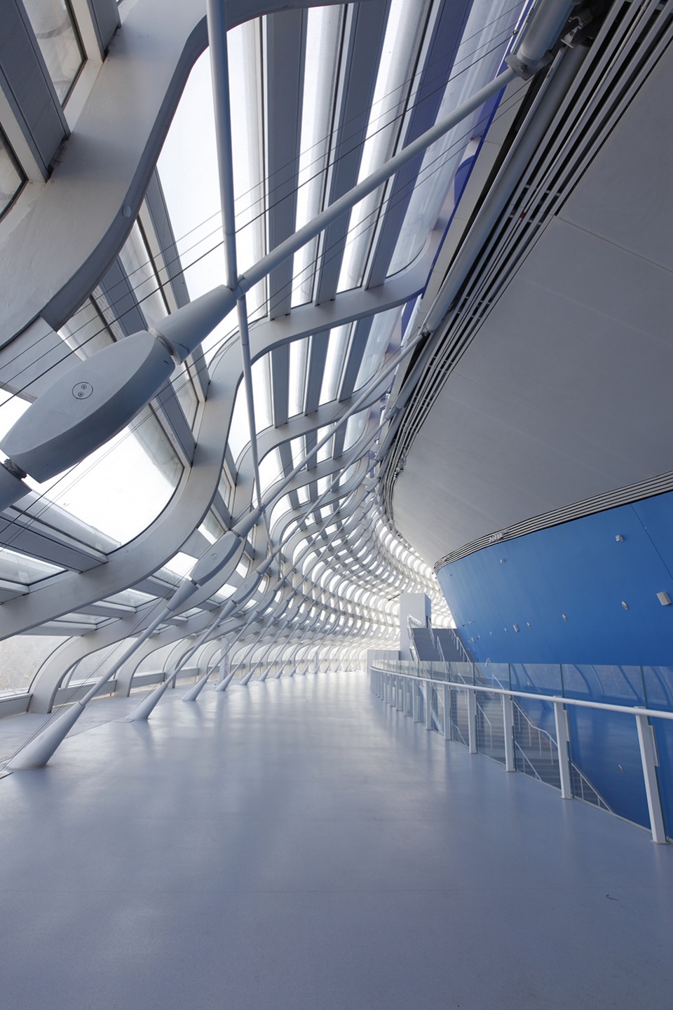 The ‘Ice Ribbon’ – The National Speed Skating Oval, China by POPULOUS ...