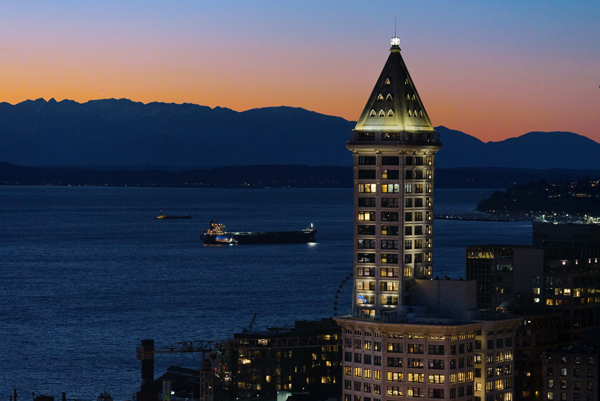 The Penthouse at Smith Tower by Graham Baba Architects - 谷德设计网