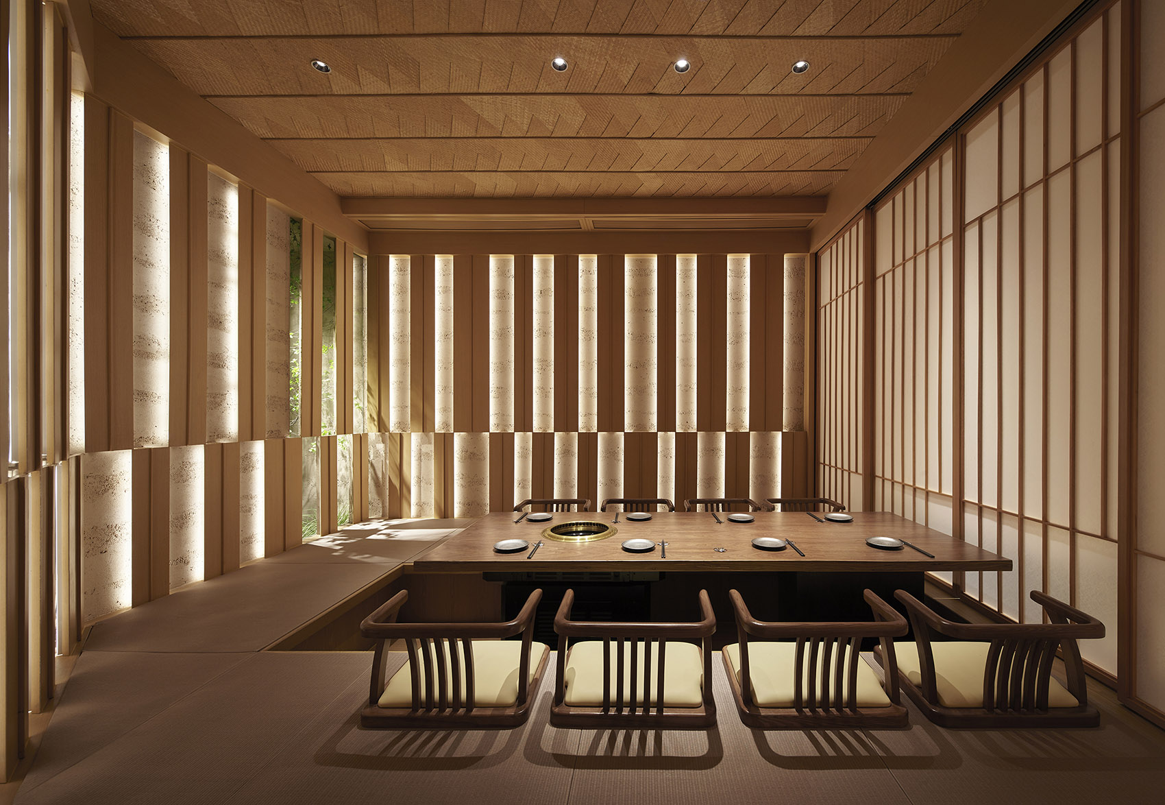 DAIMUYAKINIKU, China by okamoto deguchi design - 谷德设计网