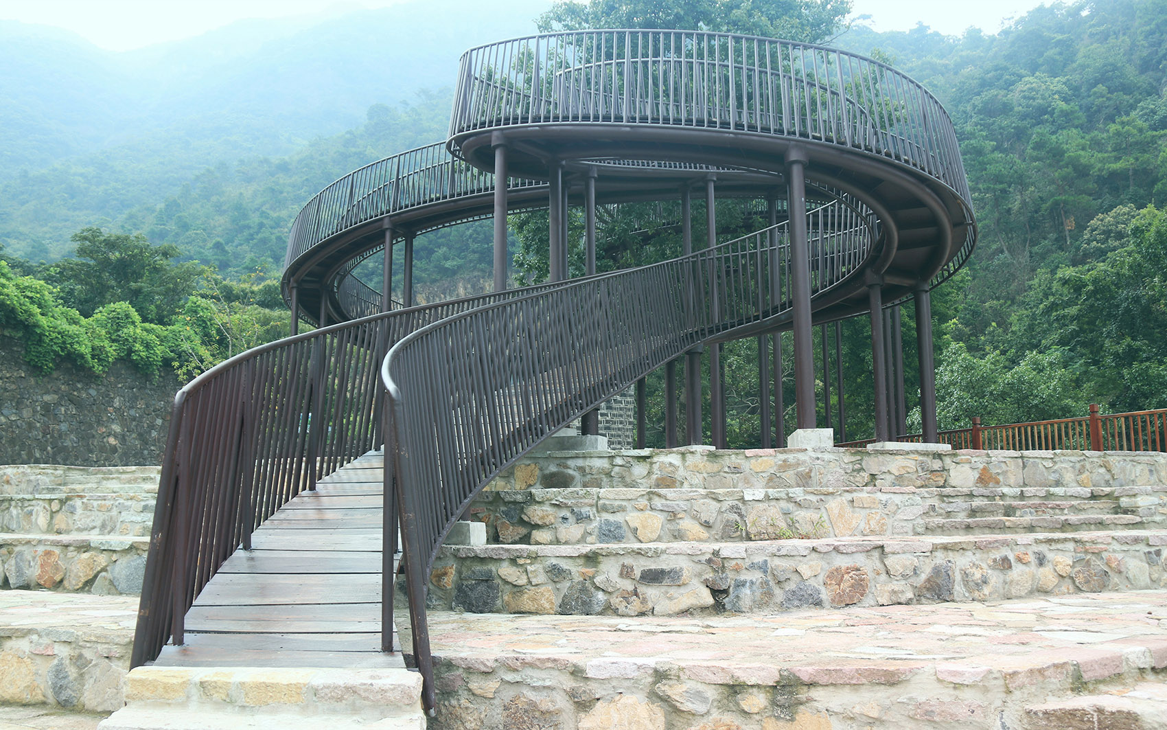 platforms in Jiutou (Green-way), China by Semi-arch Architecture Design ...