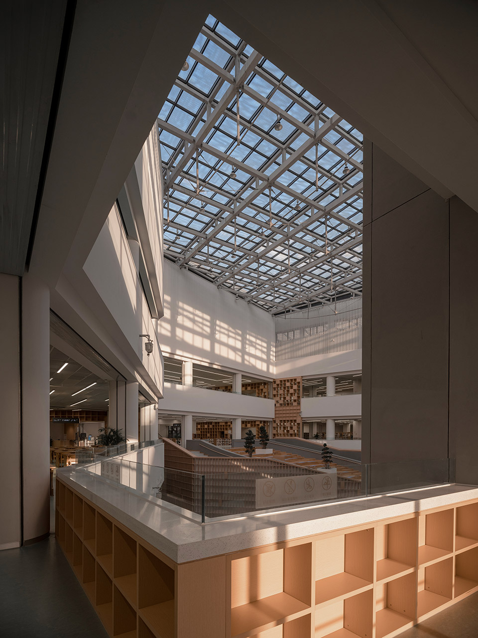 Zhangjiakou Library, China by TanzoSpace Design Office - 谷德设计网