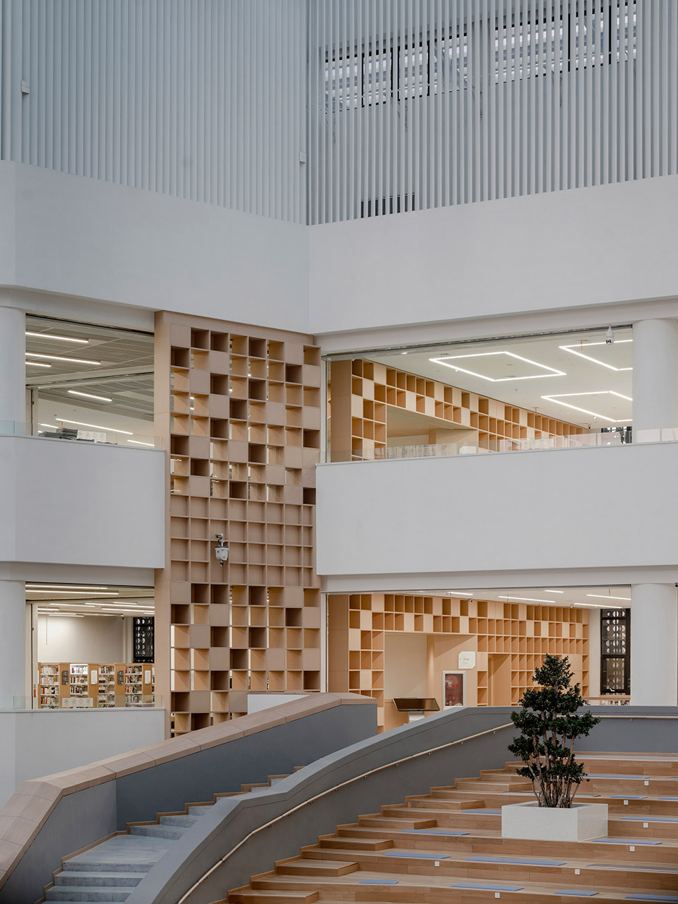 Zhangjiakou Library, China by TanzoSpace Design Office - 谷德设计网